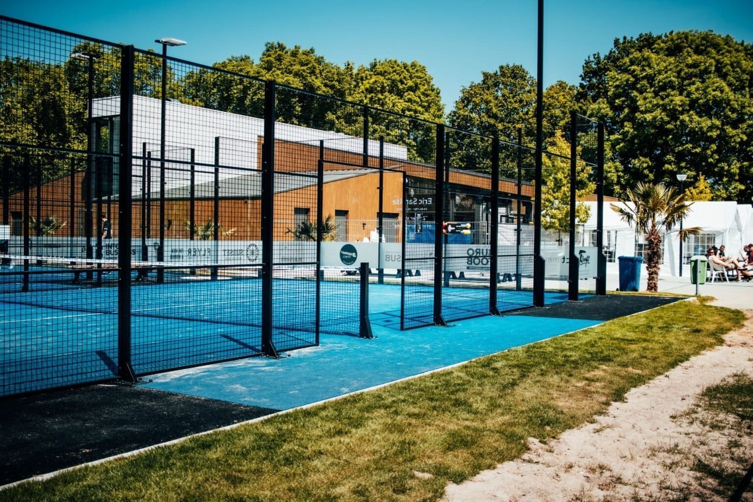 Outdoor padelbaan bouwen - Duurzame oplossingen bij Allesvoorpadel
